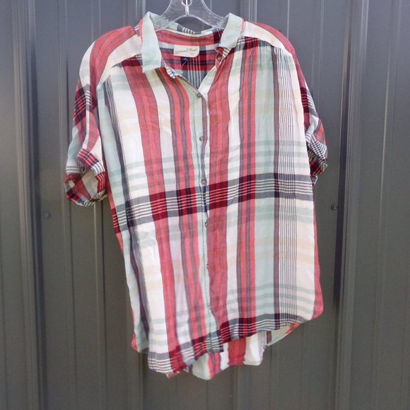 Universal Thread | Tops | Universal Thread Red Plaid Short Sleeve ...